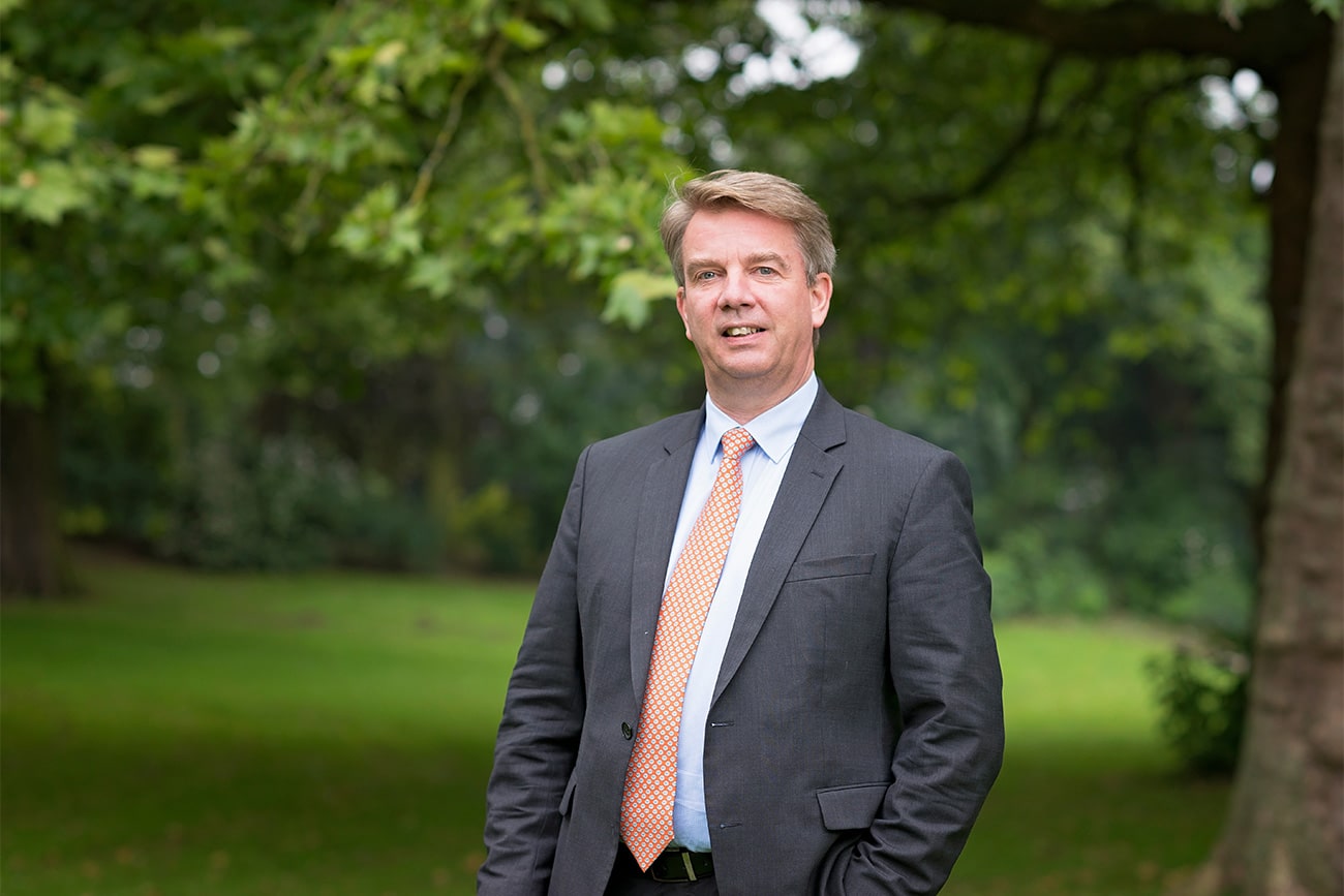 Burgemeester Jan de Keyser van Oostkamp aan het woord